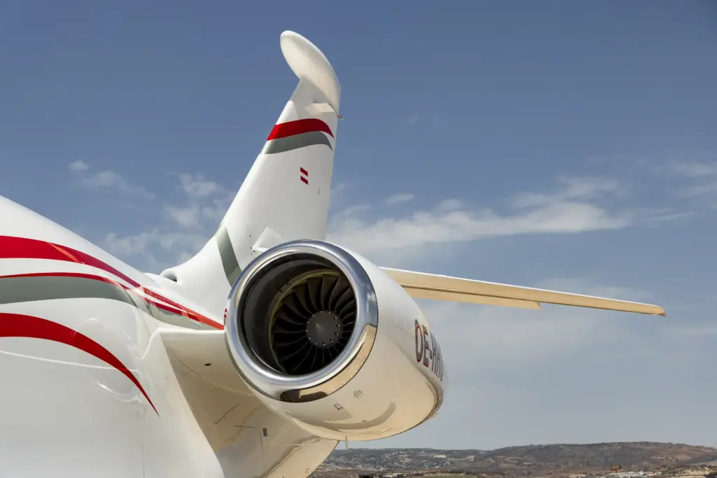 Skyside - Luxury Private Jet Charter & Aircraft Management